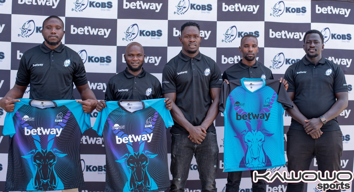 PHOTOS: Kobs strengthen Squad