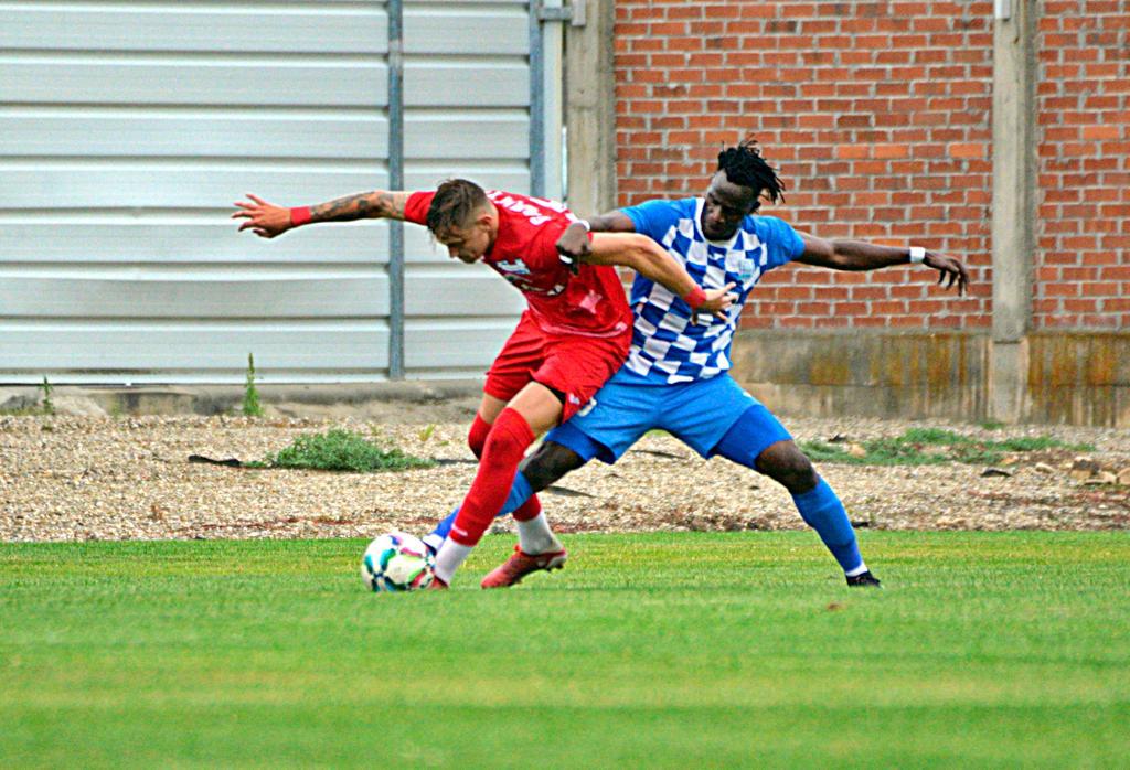Kayondo strikes brace in Cetate Deva’s victory over Gilortul Tg ...