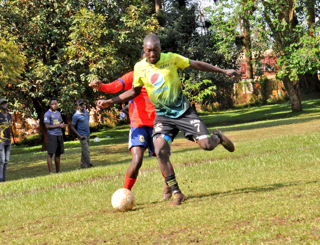 Football: IUIU shock UMU in tight duel | AUUS Games 2023